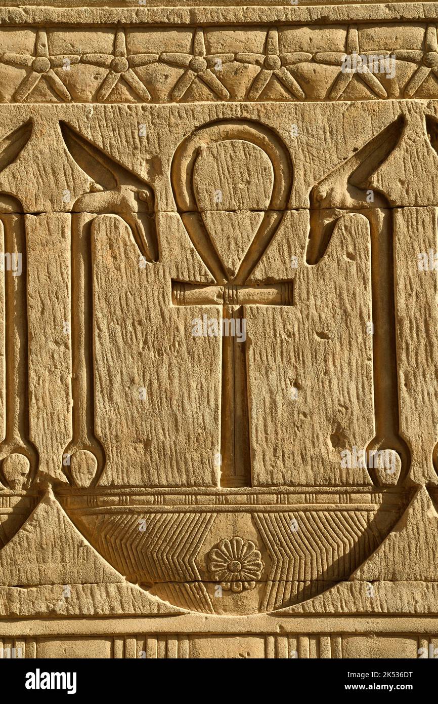 Egypt, Upper Egypt, Nile Valley, Dendara temple dedied to Goddess ...