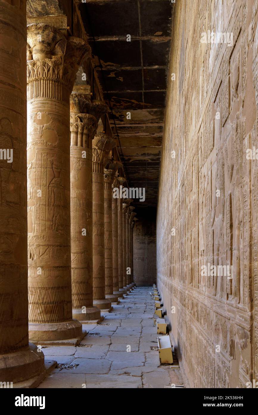 Egypt, Upper Egypt, Nile Valley, Edfu, temple dedicated to Horus God ...