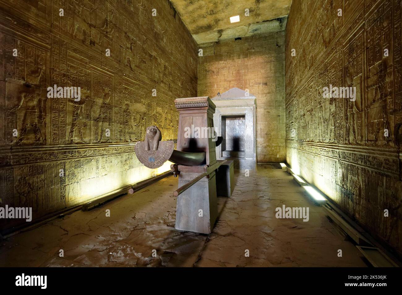 Egypt, Upper Egypt, Nile Valley, Edfu, temple dedicated to Horus God ...