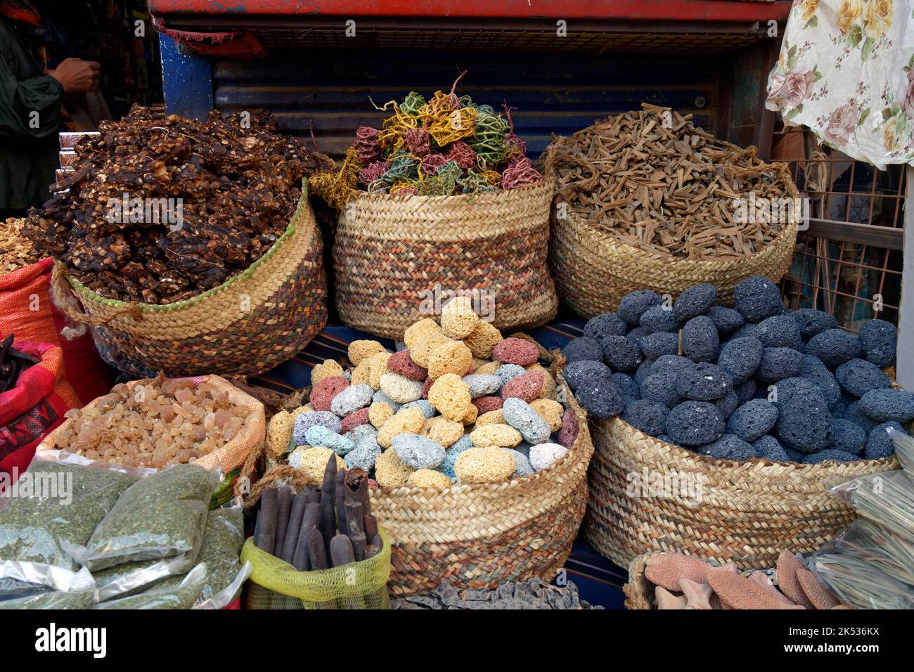 Egypt, Upper Egypt, Nile Valley, Kom Ombo, market Stock Photo - Alamy