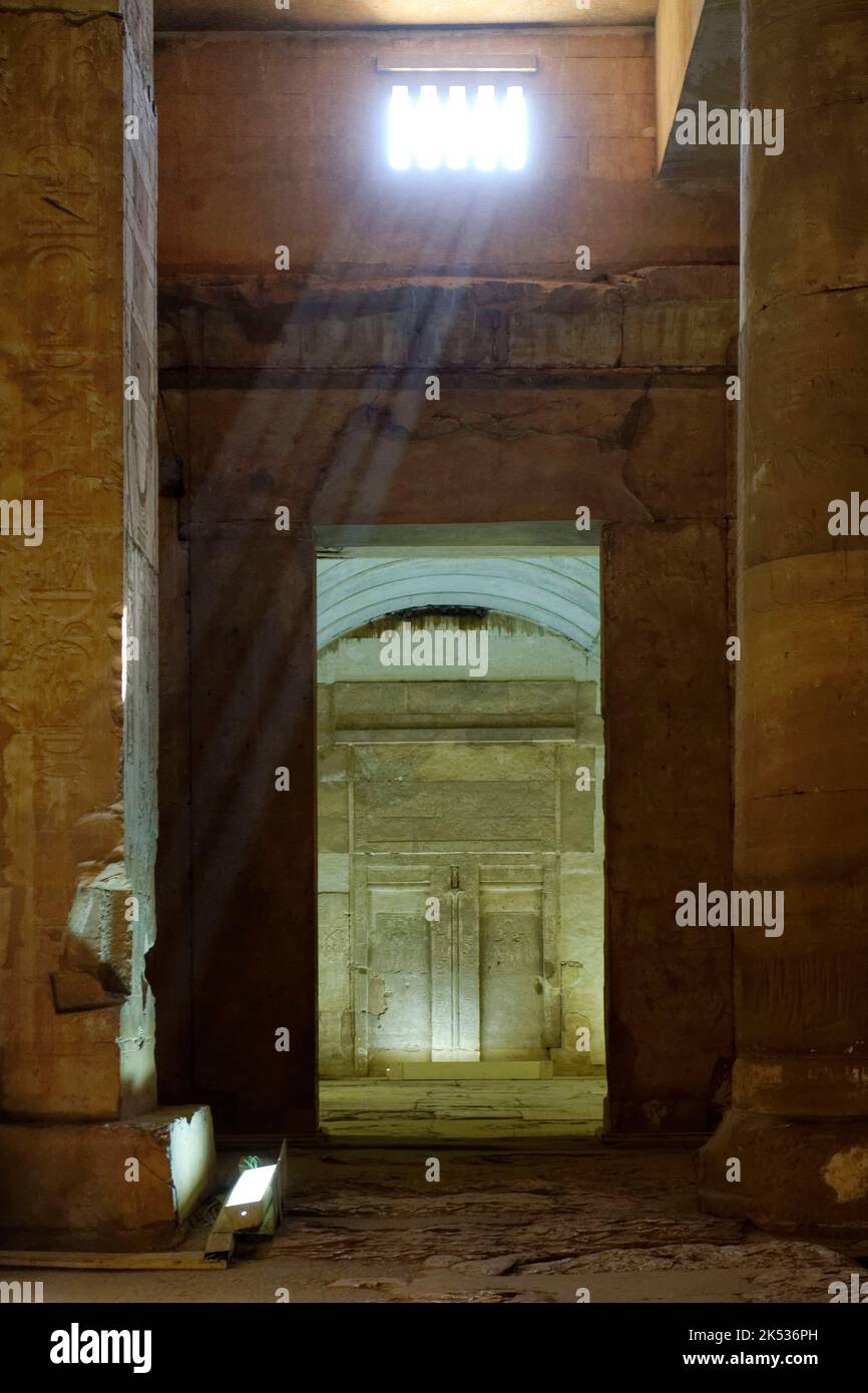 Seti 1 tomb door hi-res stock photography and images - Alamy
