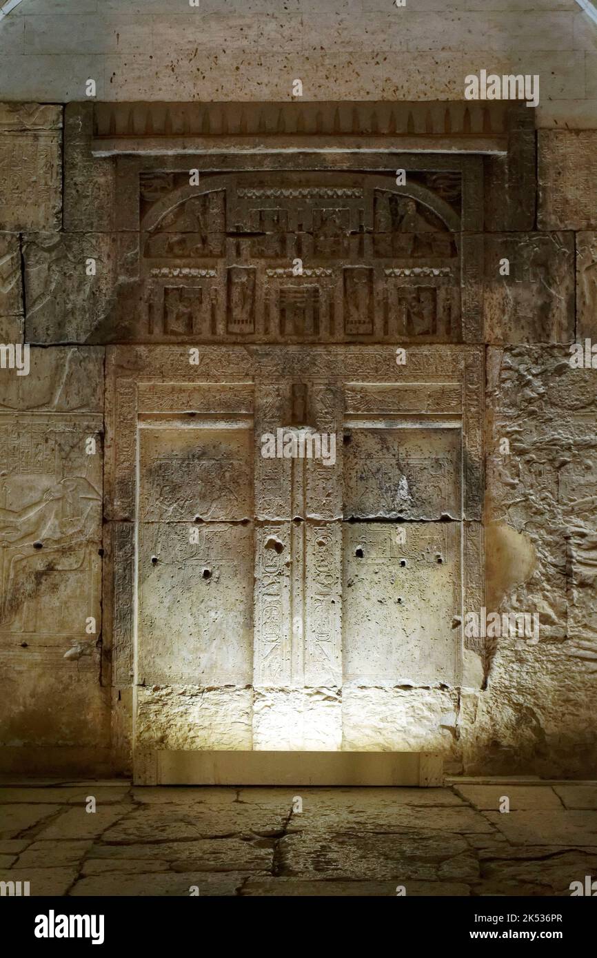 Seti 1 tomb door hi-res stock photography and images - Alamy