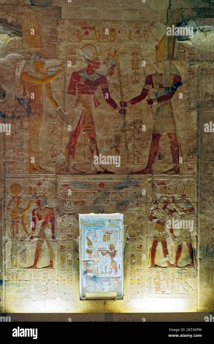 Egypt, Middle Egypt, Nile Valley, Abydos, temple of Seti 1, low reliefs ...