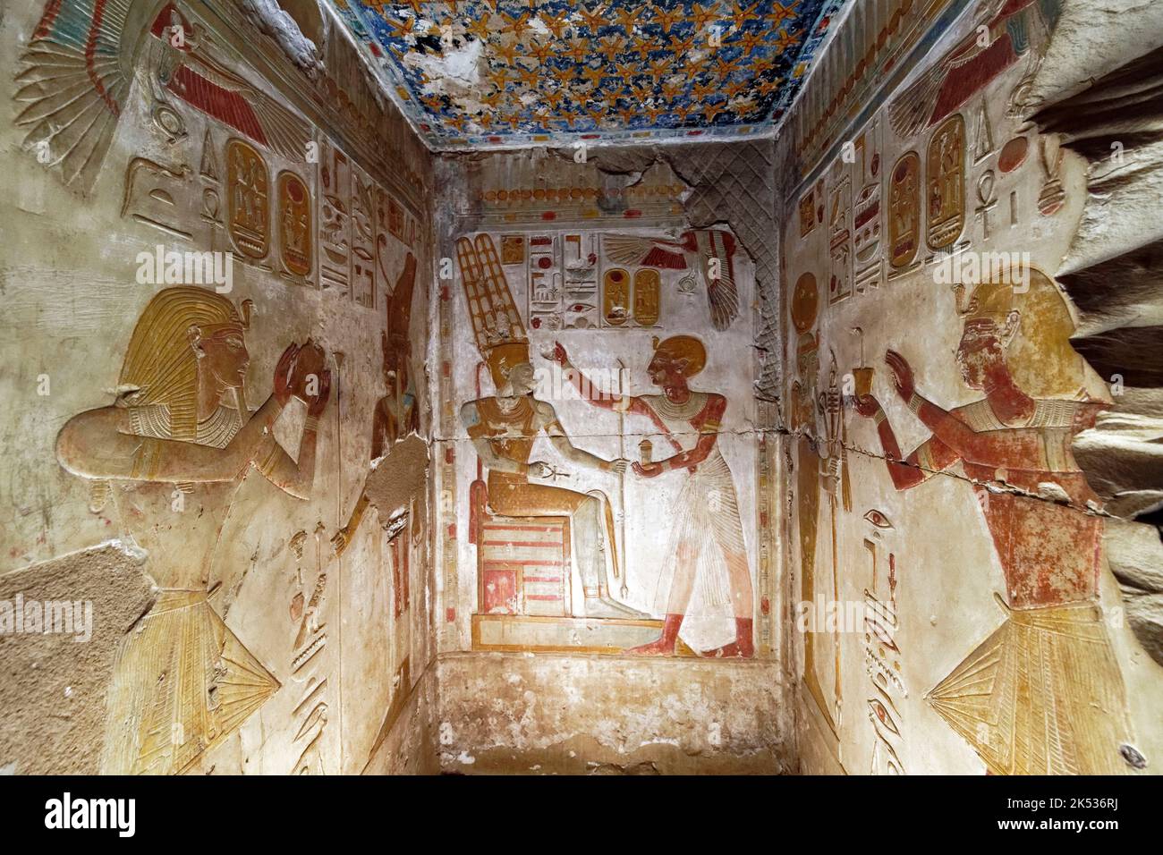 Egypt, Middle Egypt, Nile Valley, Abydos, temple of Seti 1, low reliefs ...