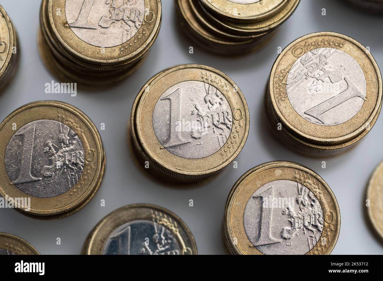 Lot metal euro coins hi-res stock photography and images - Alamy
