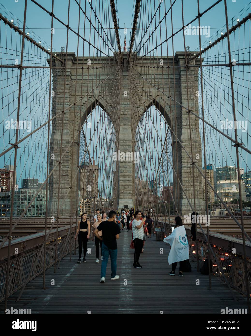 The Brooklyn Bridge pedestrian walkway, Manhattan, New York Stock Photo ...