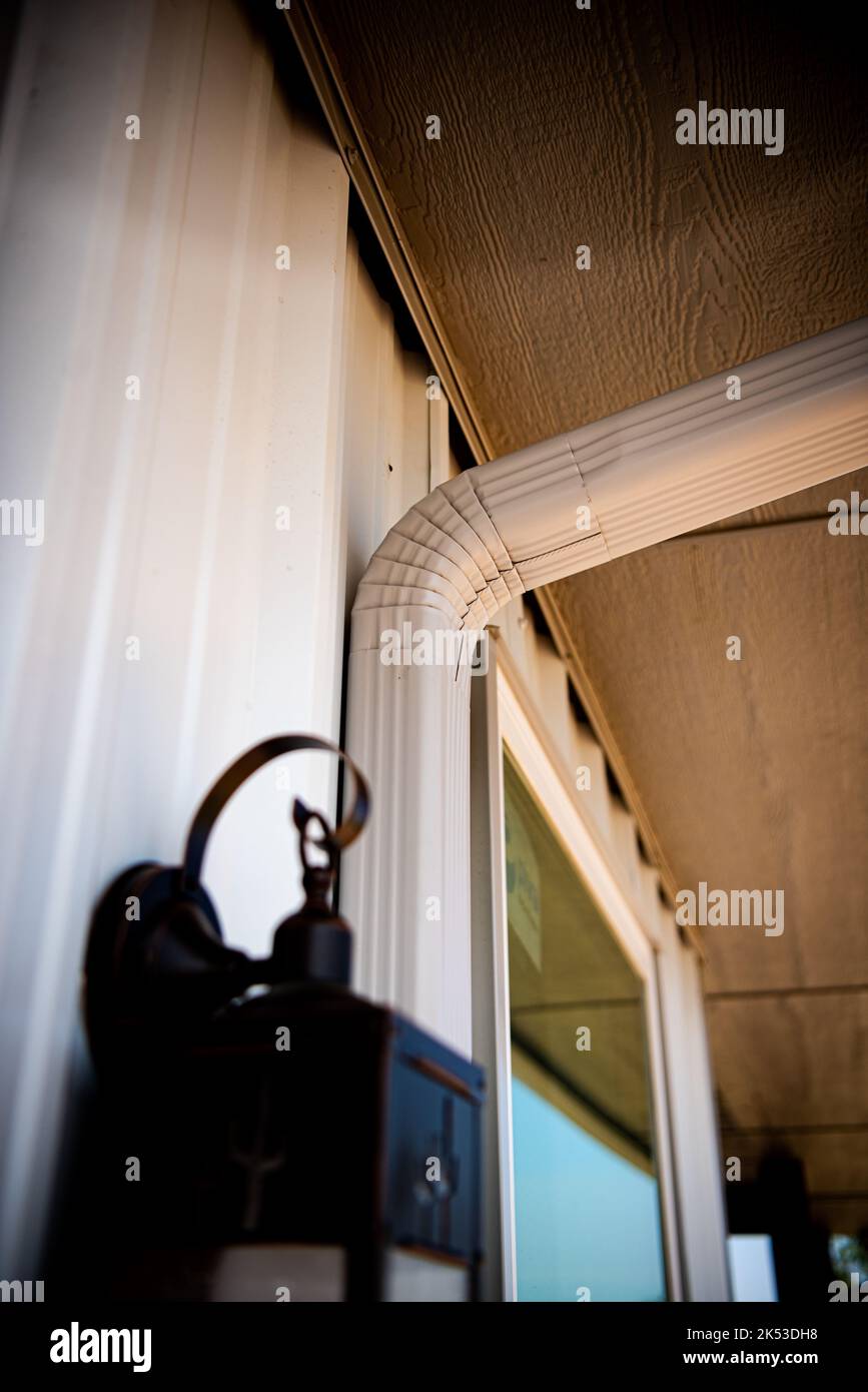 Vertical pipe design hi-res stock photography and images - Alamy