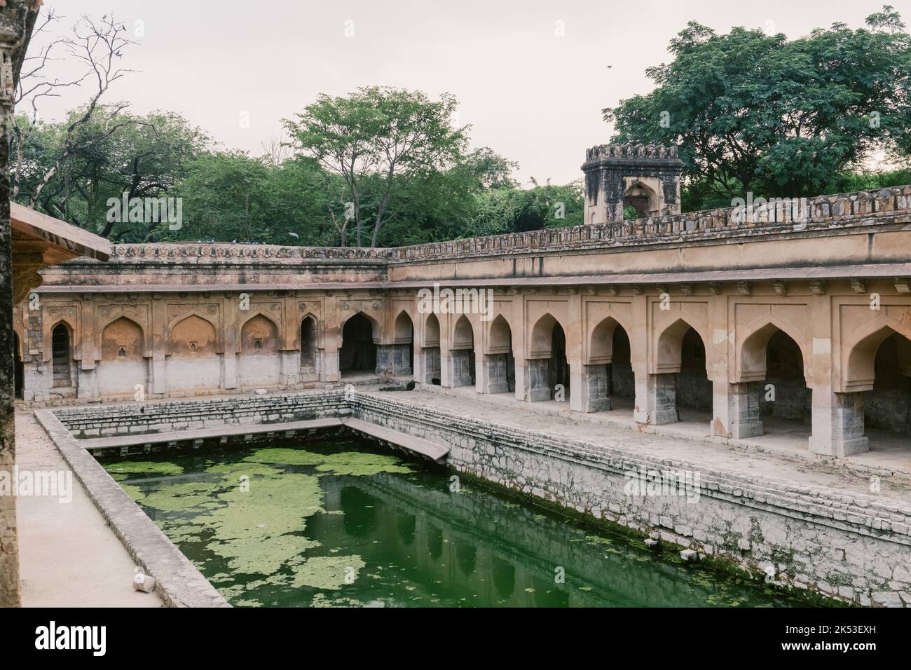 The Jamali Kamali mosque and tomb in New Delhi, India Stock Photo - Alamy