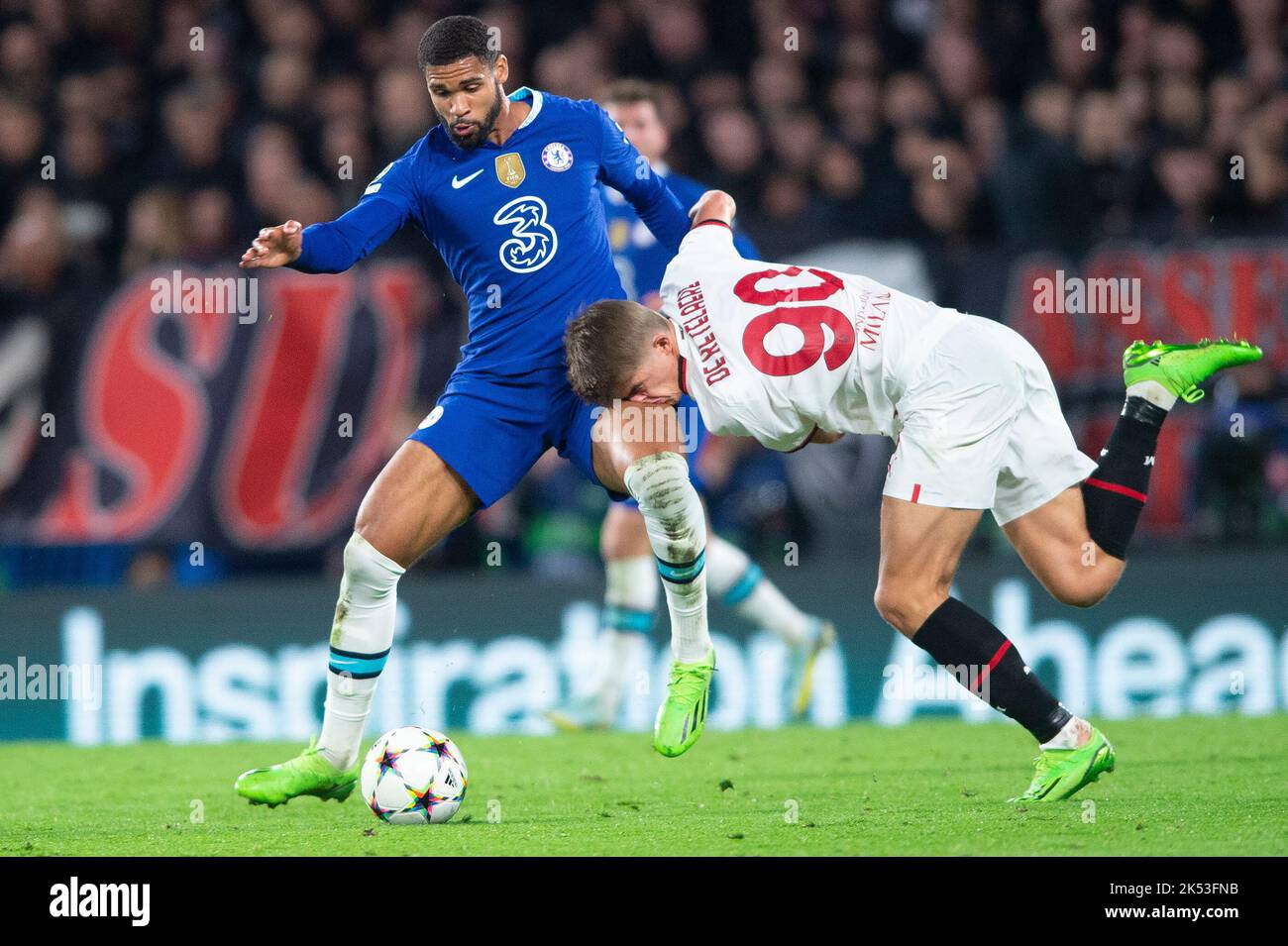 Ruben loftus cheek ac milan hi-res stock photography and images - Alamy