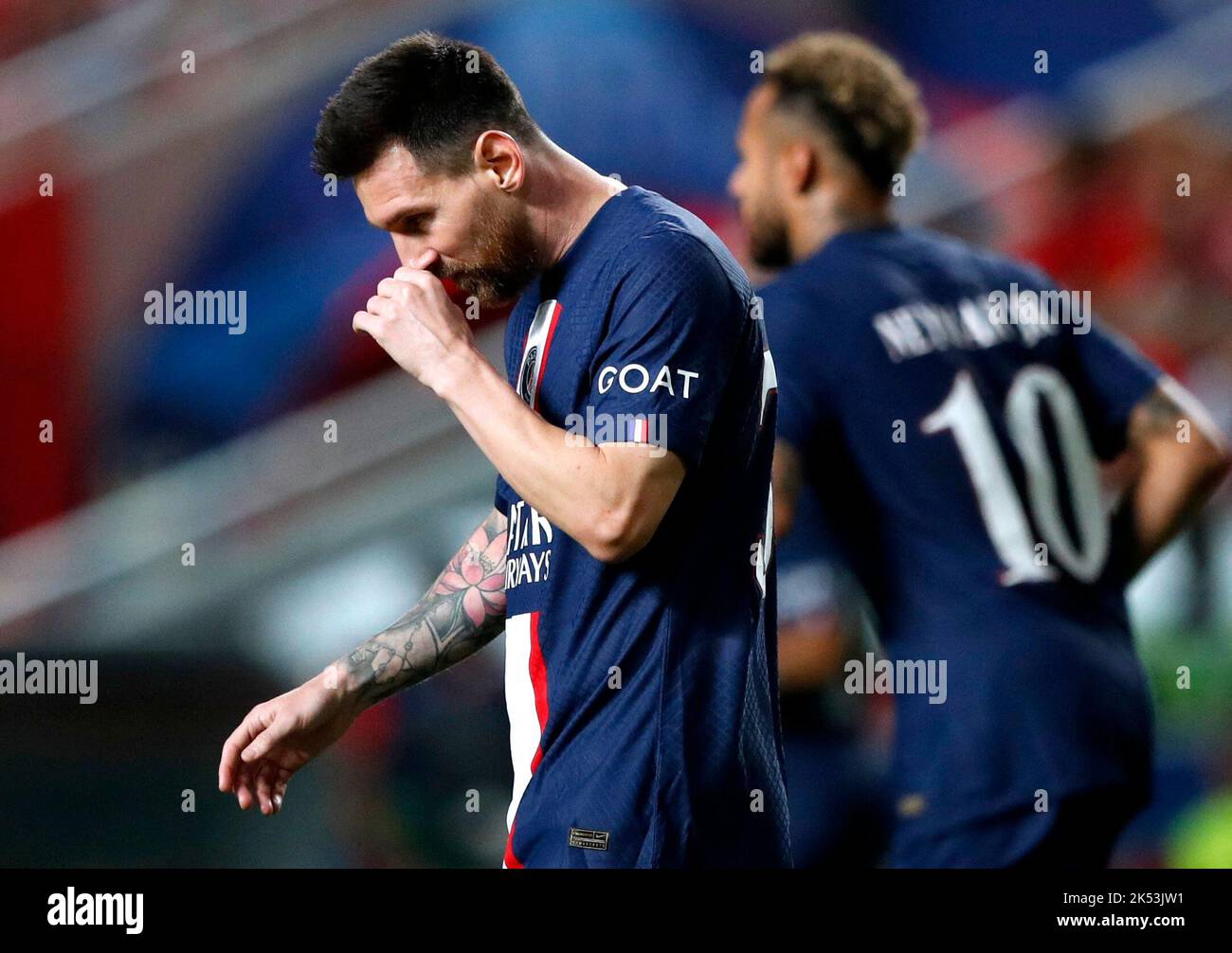 Messi psg benfica 2022 hi-res stock photography and images - Alamy