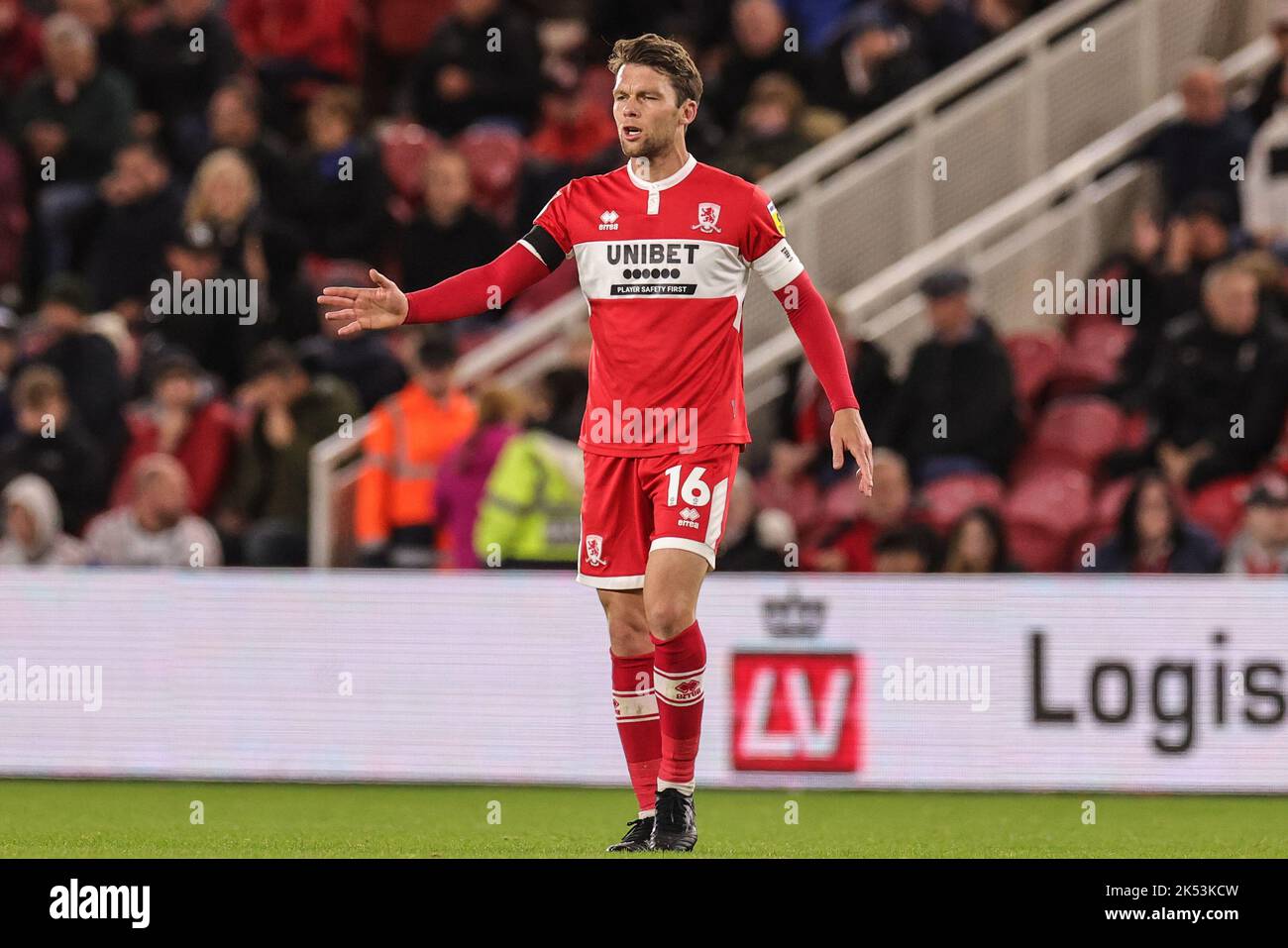 Jonathan Howson #16 of Middlesbrough during the Sky Bet Championship ...