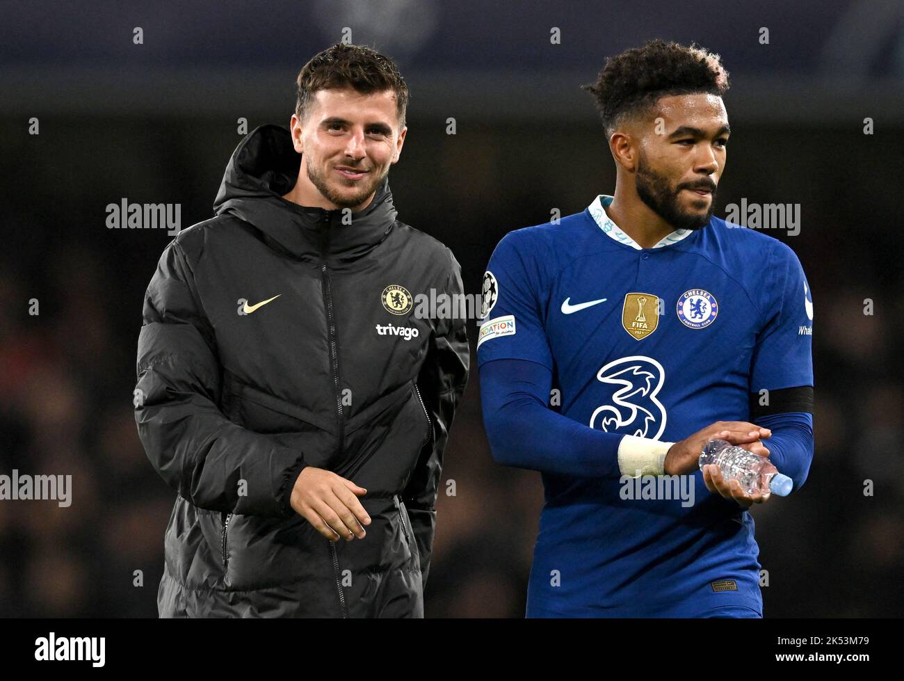 Mason mount reece james hi-res stock photography and images - Alamy