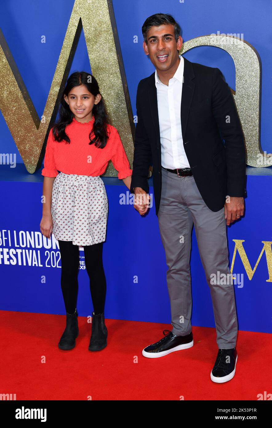 October 5th, 2022. London, UK. Rishi Sunak and his daughter arriving at ...