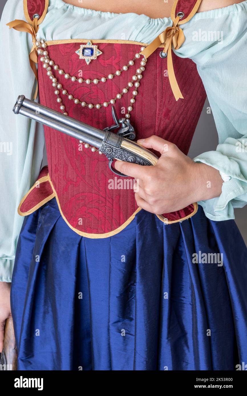 16th century woman with gun hi-res stock photography and images - Alamy