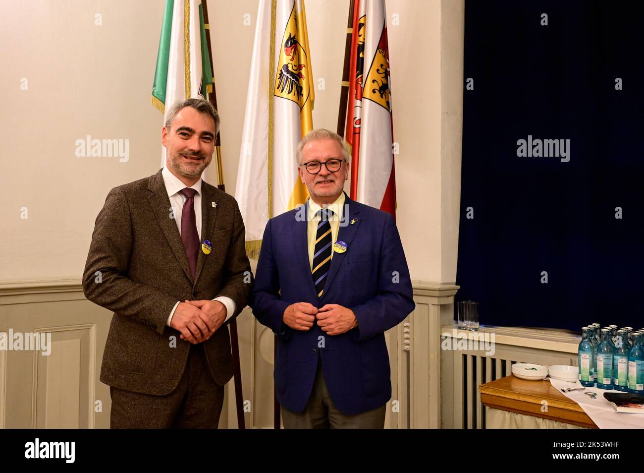 Im Bild: Stephan Rauhut und Michael Gahler. Empfang des Bundeskongress ...