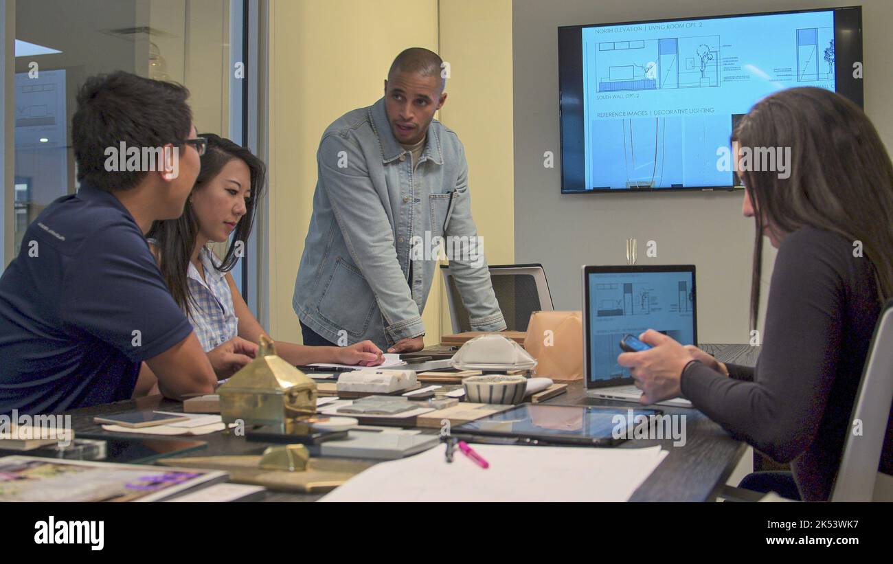 DESIGNING MIAMI, Raymond Jimenez (center), Welcome to Miami', (Season 1 ...
