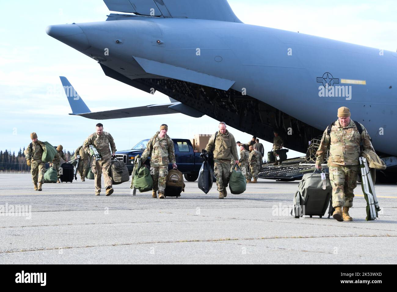 Alaska Air and Army National Guardsmen return to Fairbanks, Alaska ...