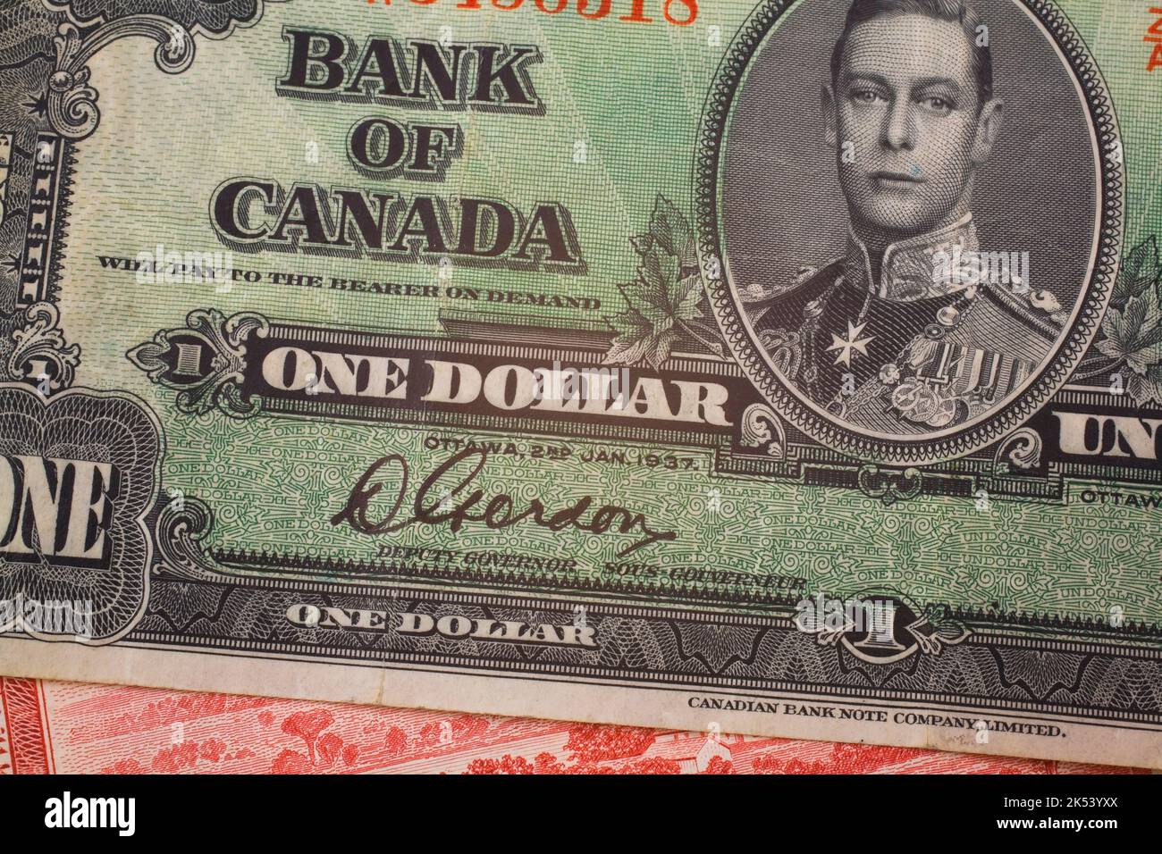 Bank of canada one dollar note hi-res stock photography and images - Alamy