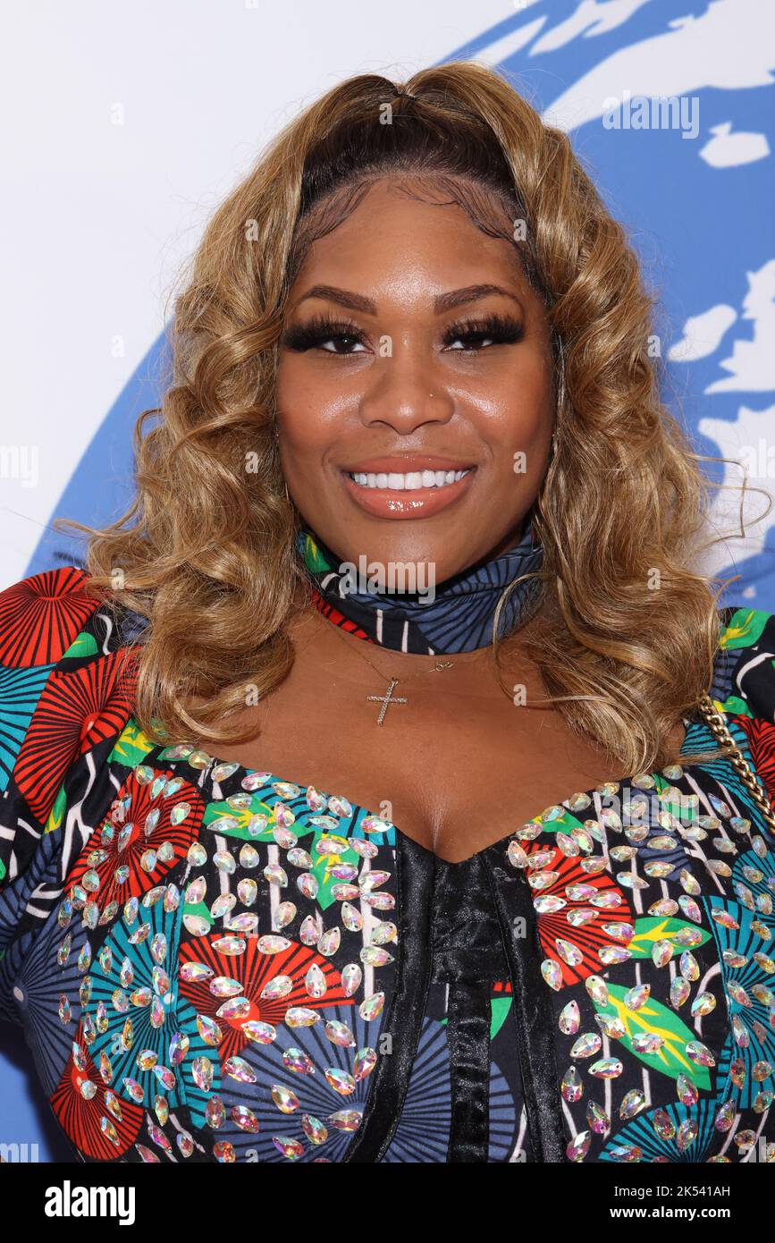 Los Angeles, California, USA. 1st October, 2022. Amarachi Odinma ...