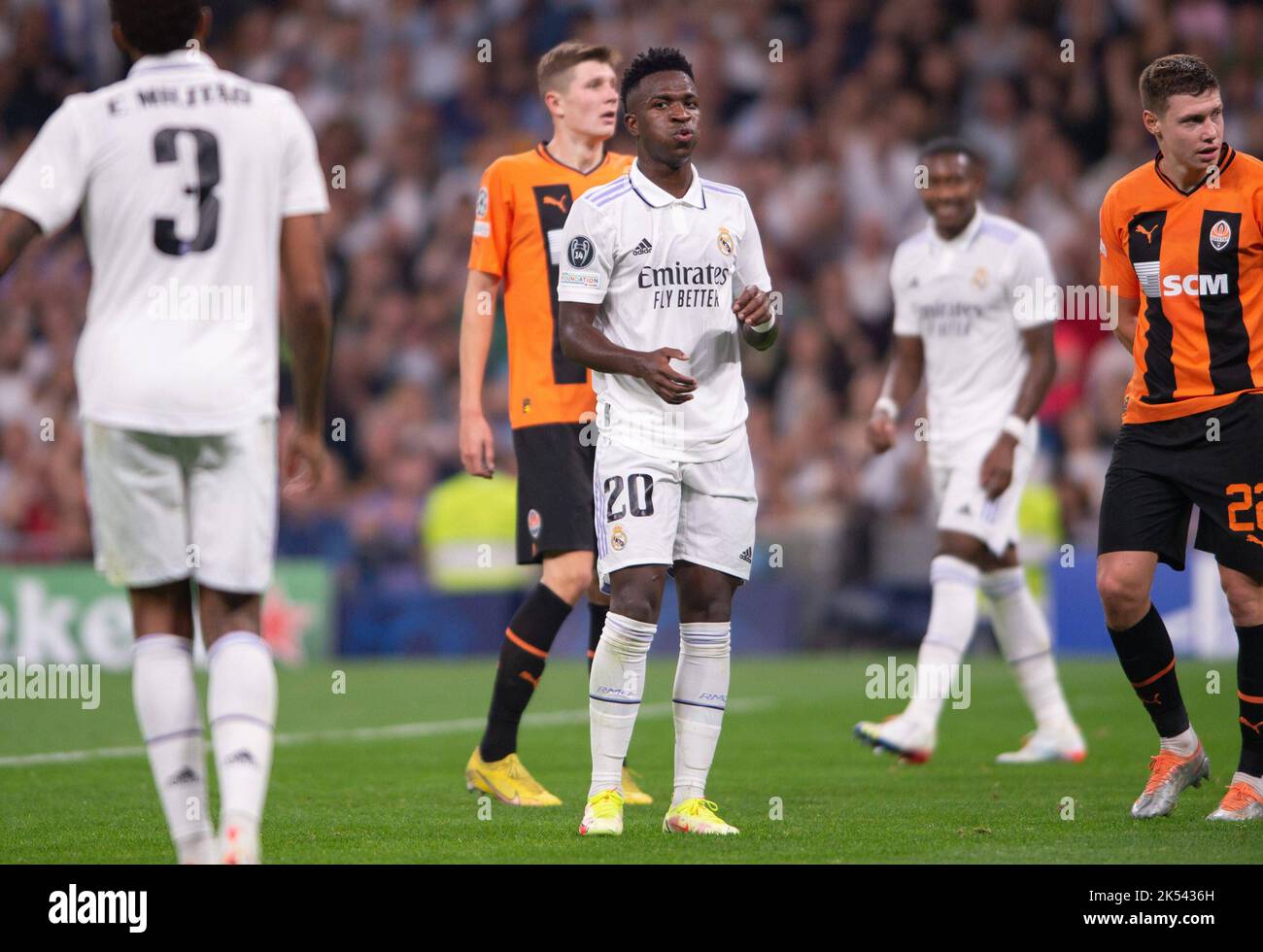 05th October 2022; Stadium Santiago Bernabeu, Madrid, Champions League ...