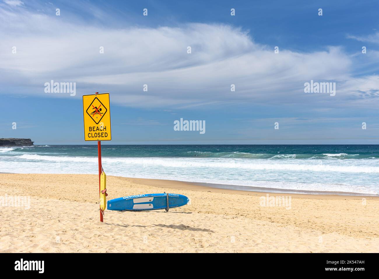 Kracka lifeguard board hi-res stock photography and images - Alamy