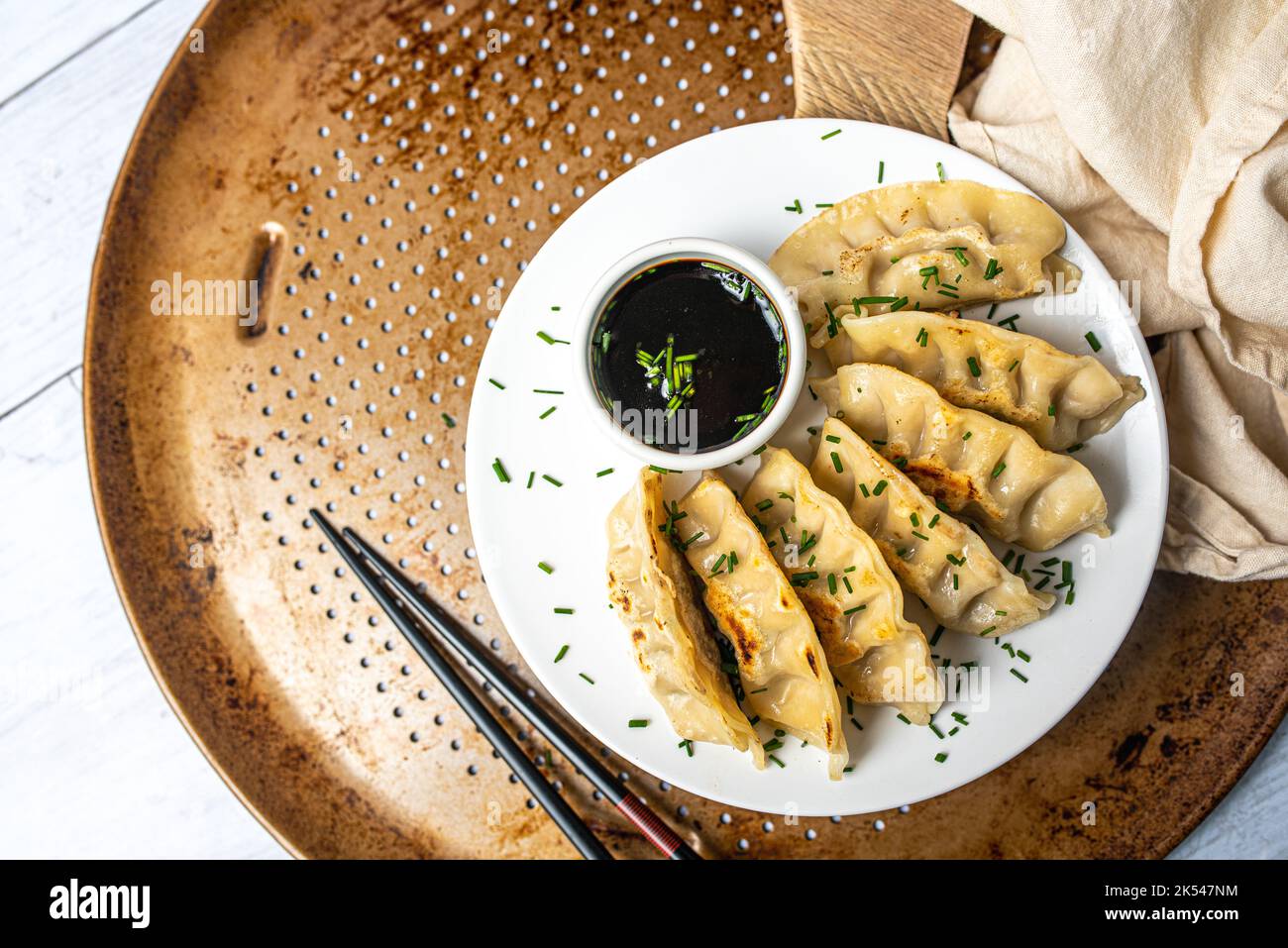 Korean pot stickers hi-res stock photography and images - Alamy