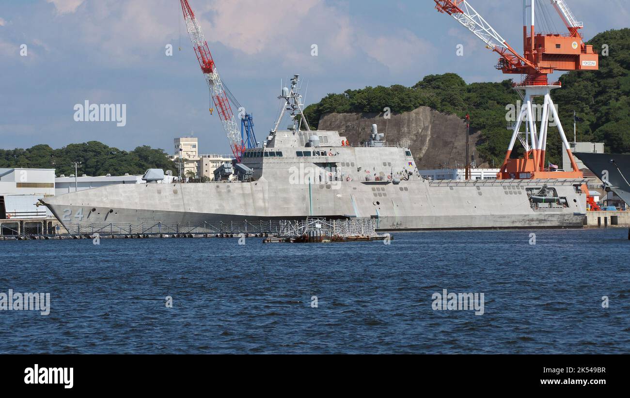 Independence-class littoral combat ship, USS Oakland (LCS-24) is seen ...