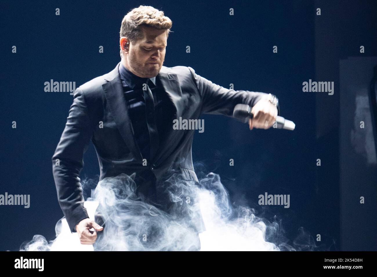 Calgary, Canada. 04th Oct, 2022. Michael Bublé performs on stage during ...