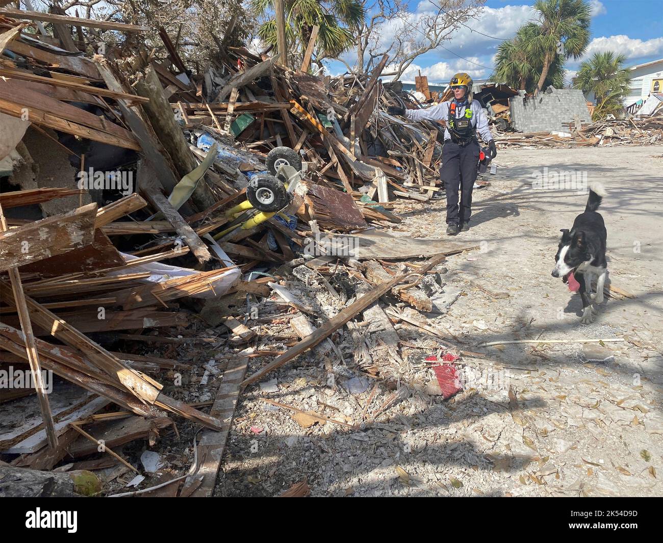 Fort Myers, United States. 03rd Oct, 2022. FEMA Urban Search and Rescue ...