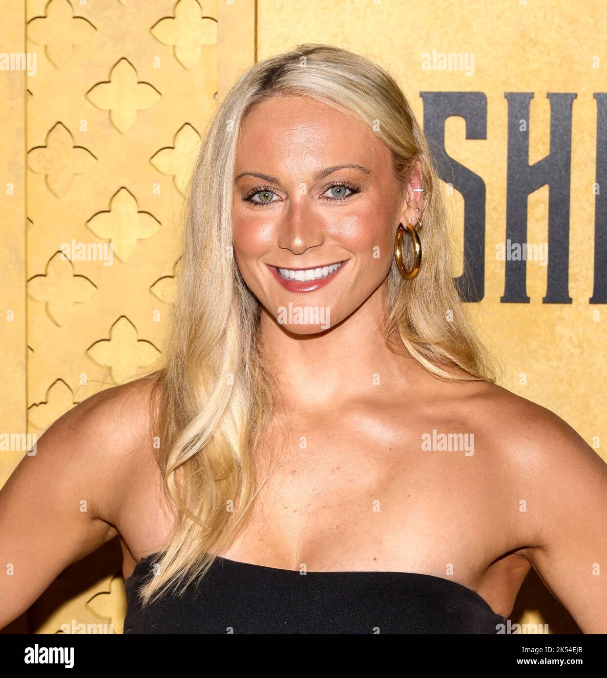 Los Angeles Ca Oct 3 Cassie De Pecol Attends Apple Shantaram Premiere Screening At The
