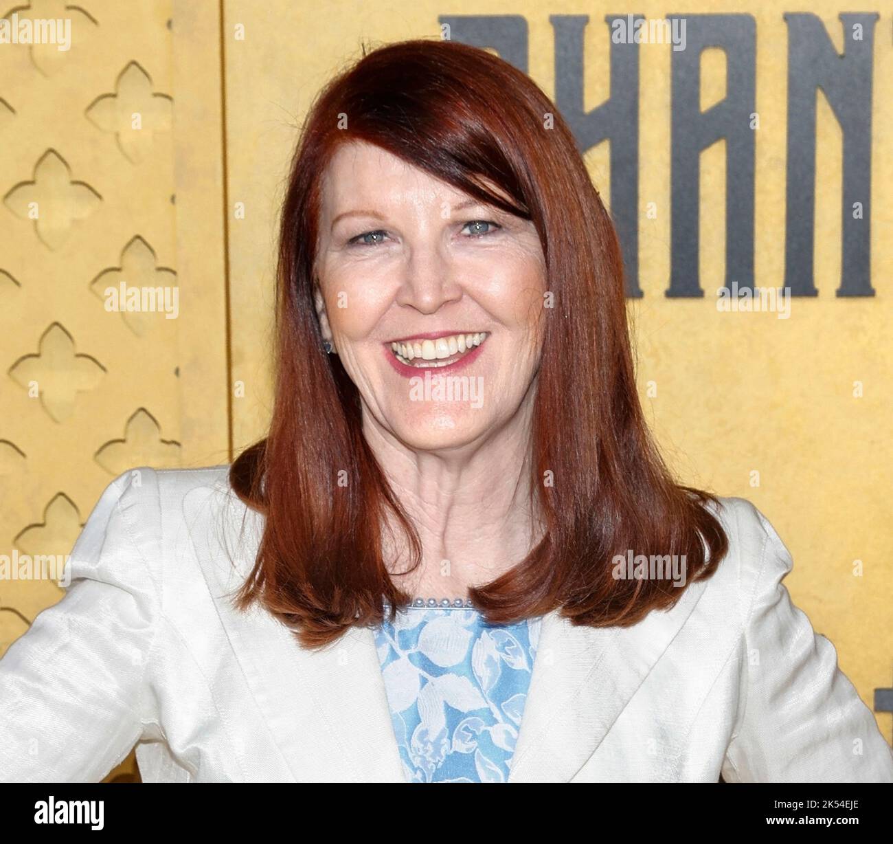 Los Angeles, CA, Oct 3, Kate Flannery attends Apple Shantaram premiere ...