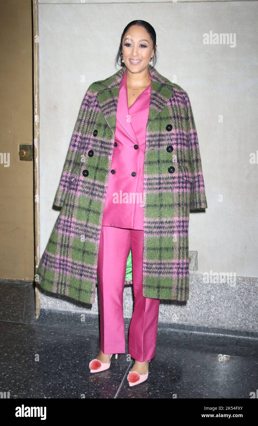 Tamera Mowry September 2022