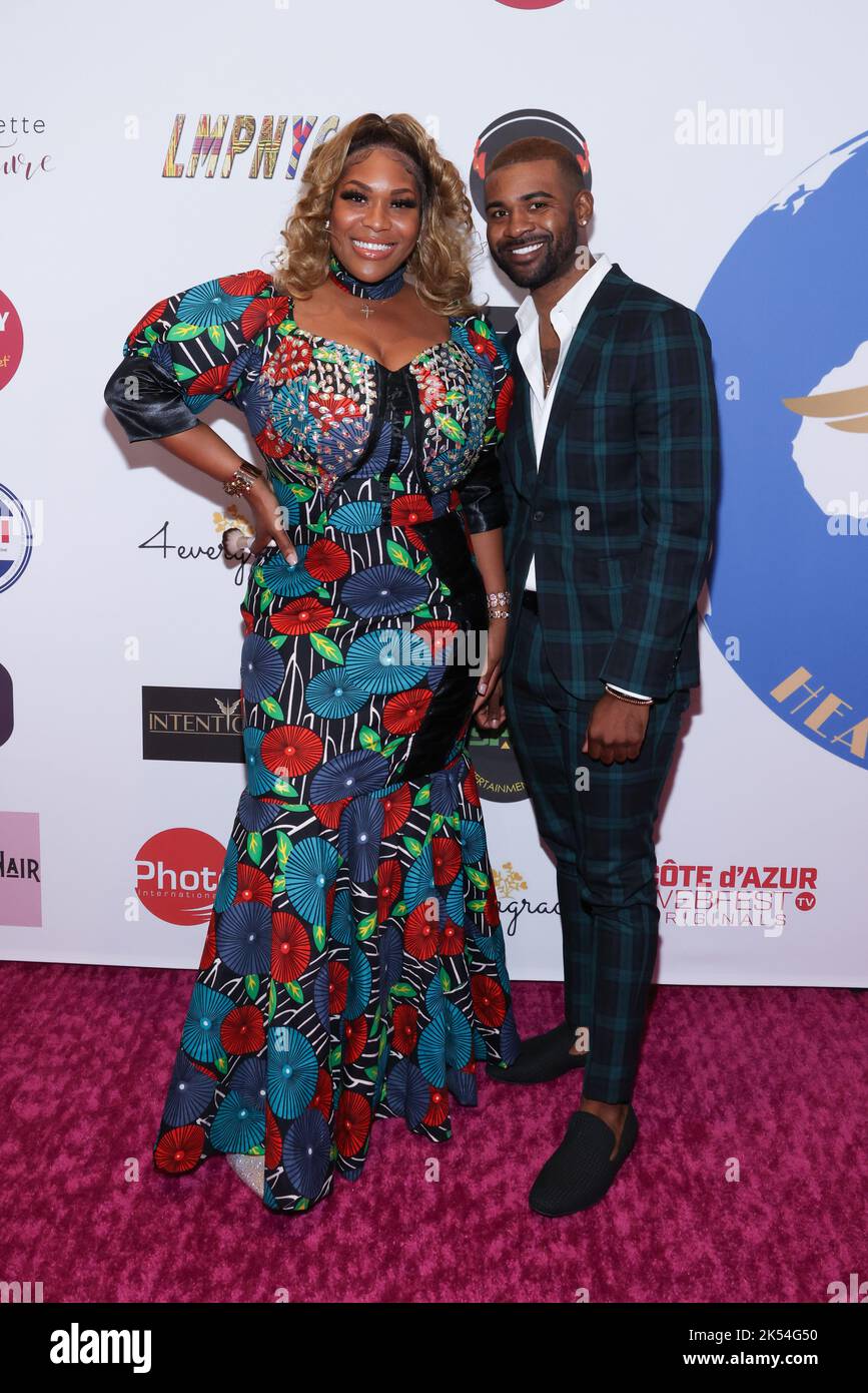 Los Angeles, California, USA. 1st October, 2022. Amarachi Odinma and ...