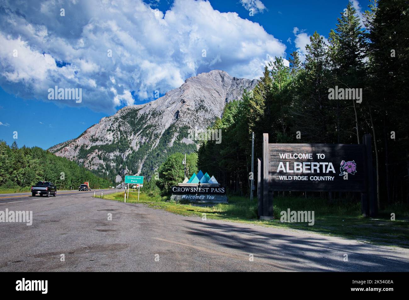 Road trip in Alberta, Canada Stock Photo - Alamy