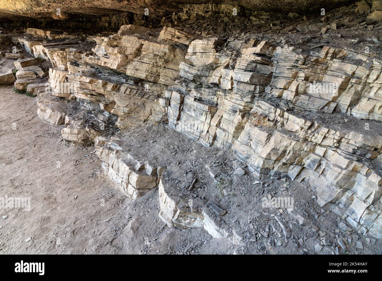 Ancient stone formation hi-res stock photography and images - Alamy