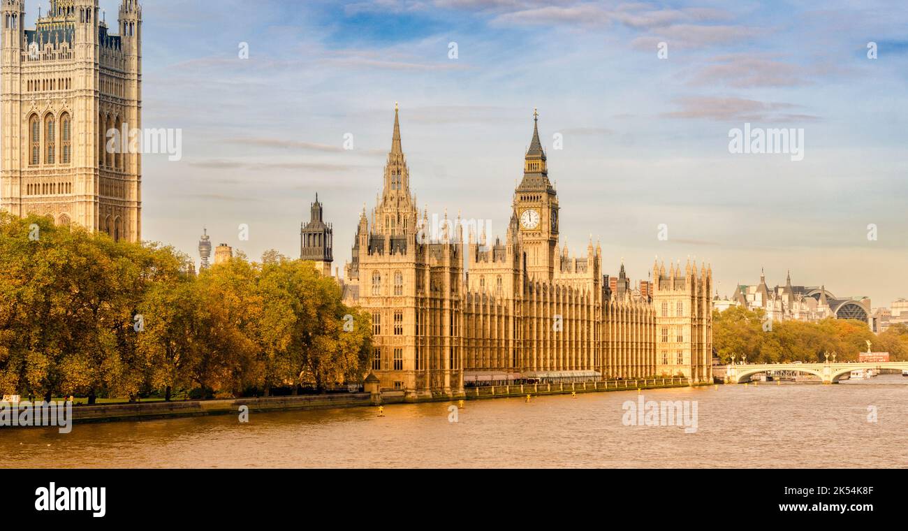 The Union Jack, or Union Flag, is the de facto national flag of the ...