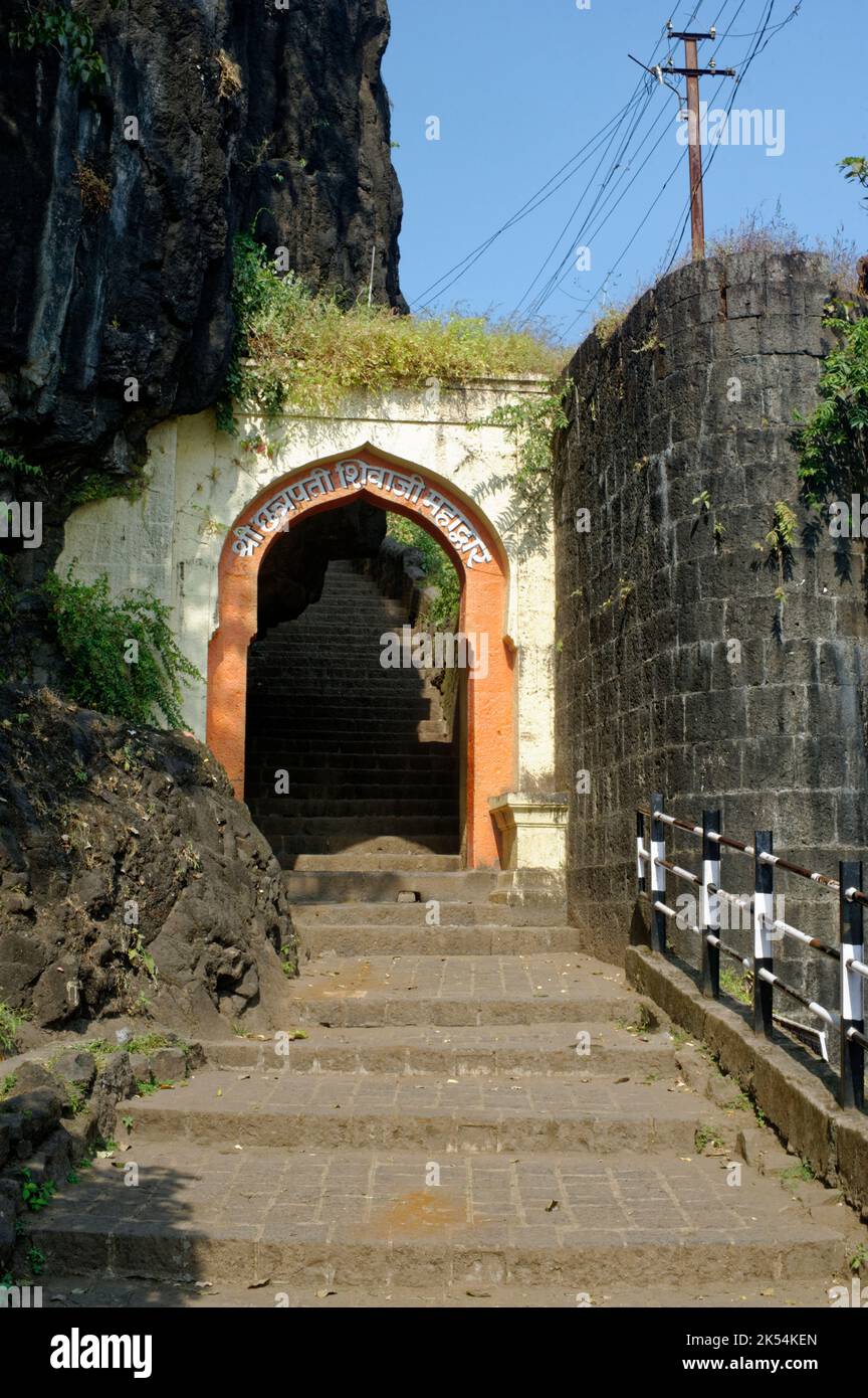 Satara fort hi-res stock photography and images - Alamy