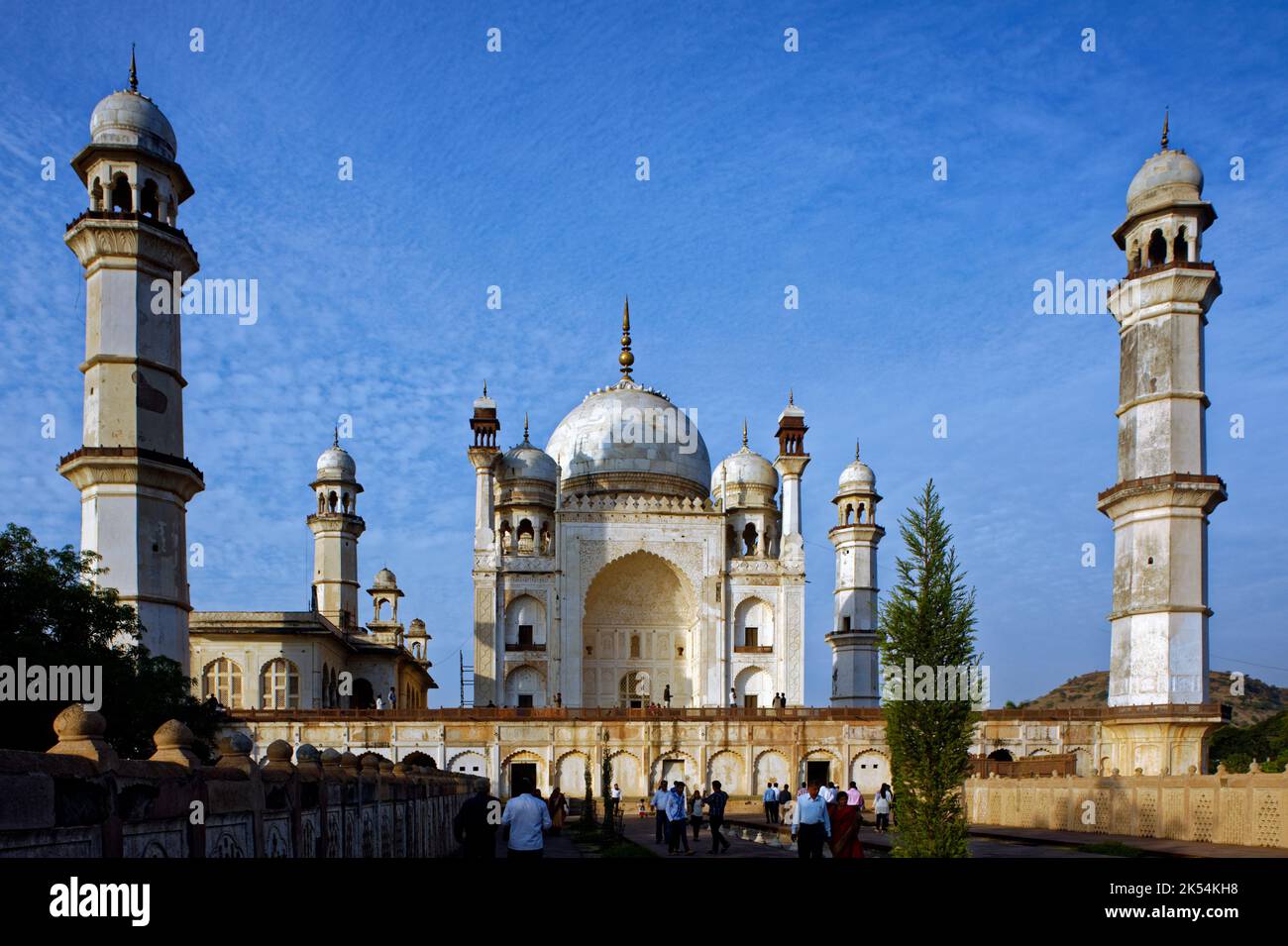 Ancient Mughal architectural monument Bibi Ka Maqbara Stock Photo - Alamy