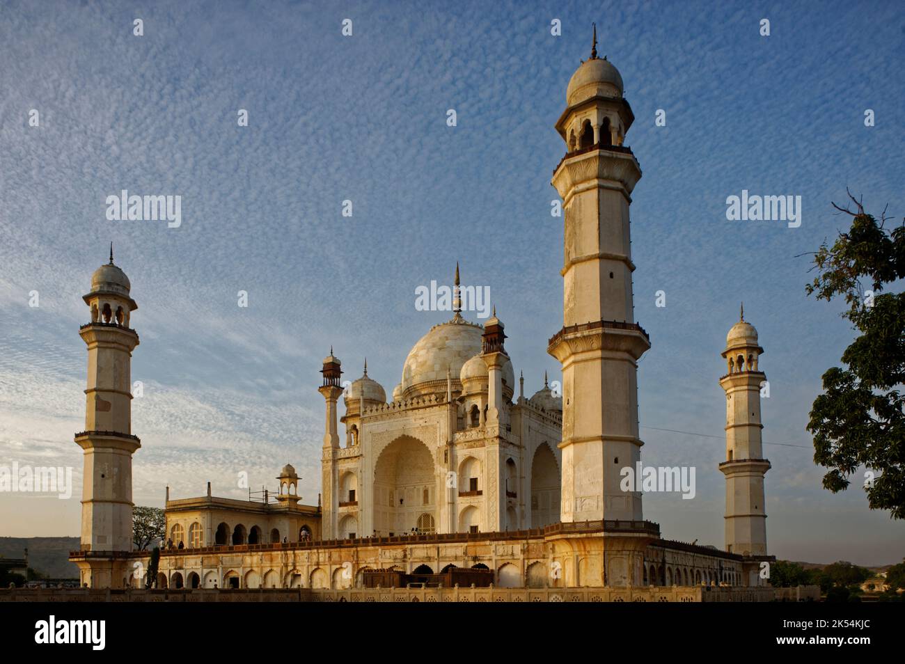Ancient Mughal architectural monument Bibi Ka Maqbara Stock Photo - Alamy