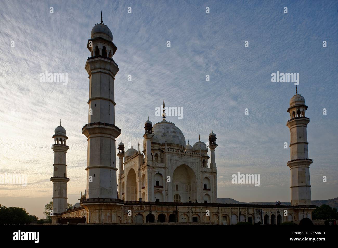 Ancient Mughal architectural monument Bibi Ka Maqbara Stock Photo - Alamy