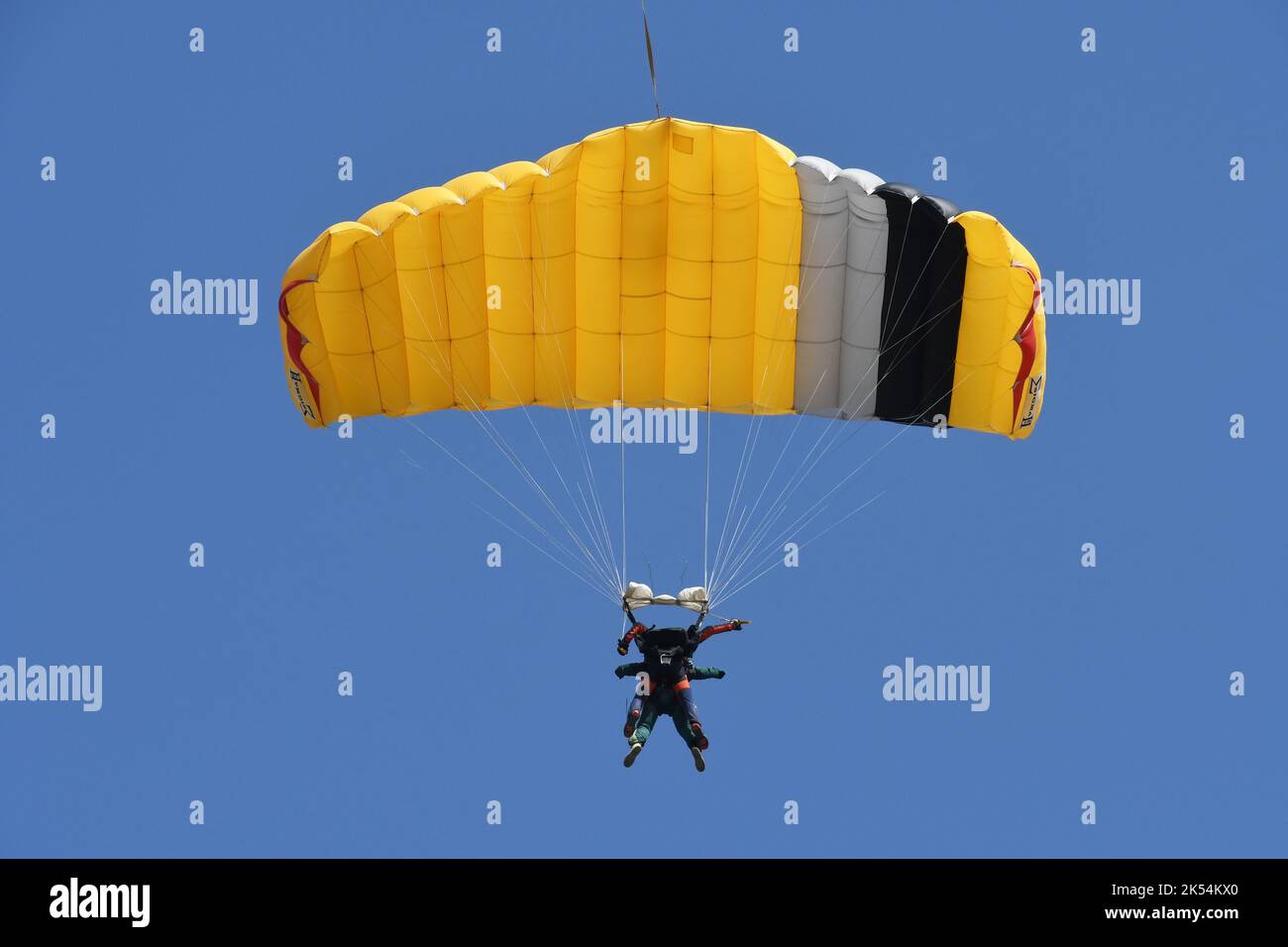 Skydiving equipment hi-res stock photography and images - Alamy