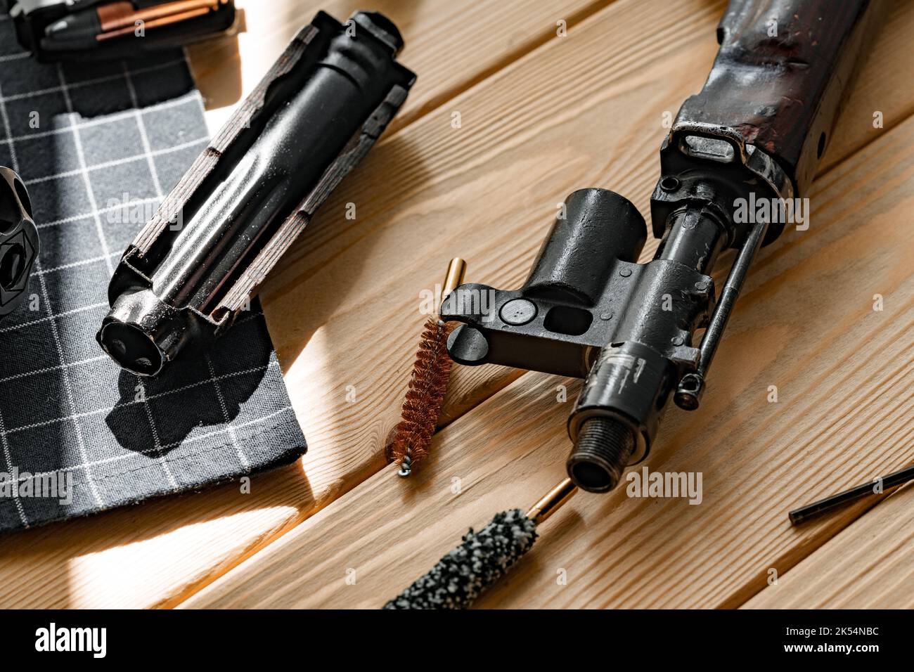 Gunsmith's working table for gun cleaning and maintaining Stock Photo ...
