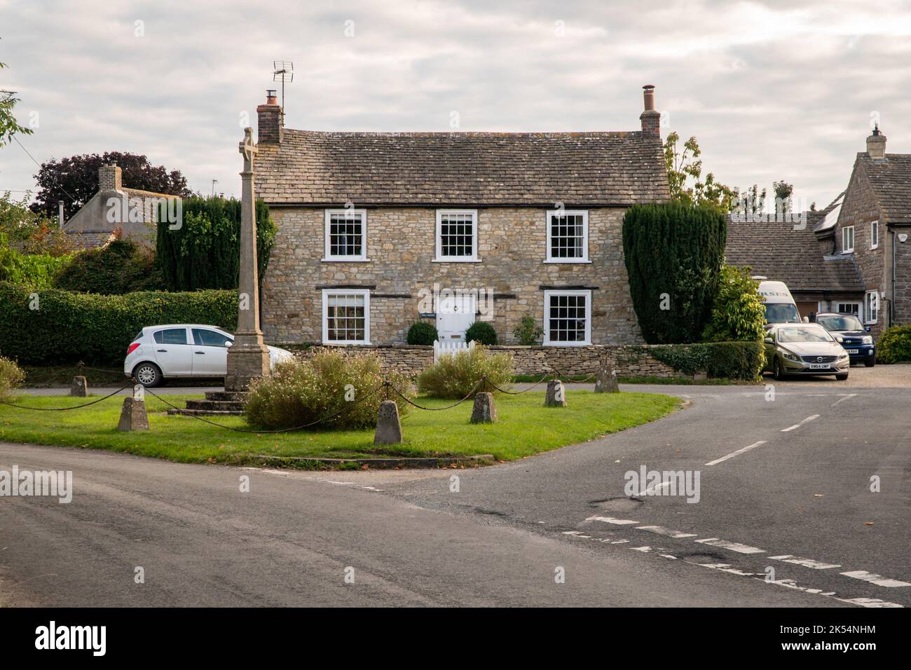 Hillesley village hi-res stock photography and images - Alamy