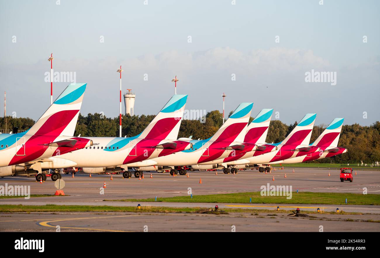 Hamburg, Germany. 06th Oct, 2022. Aircraft of the airline Eurowings are ...