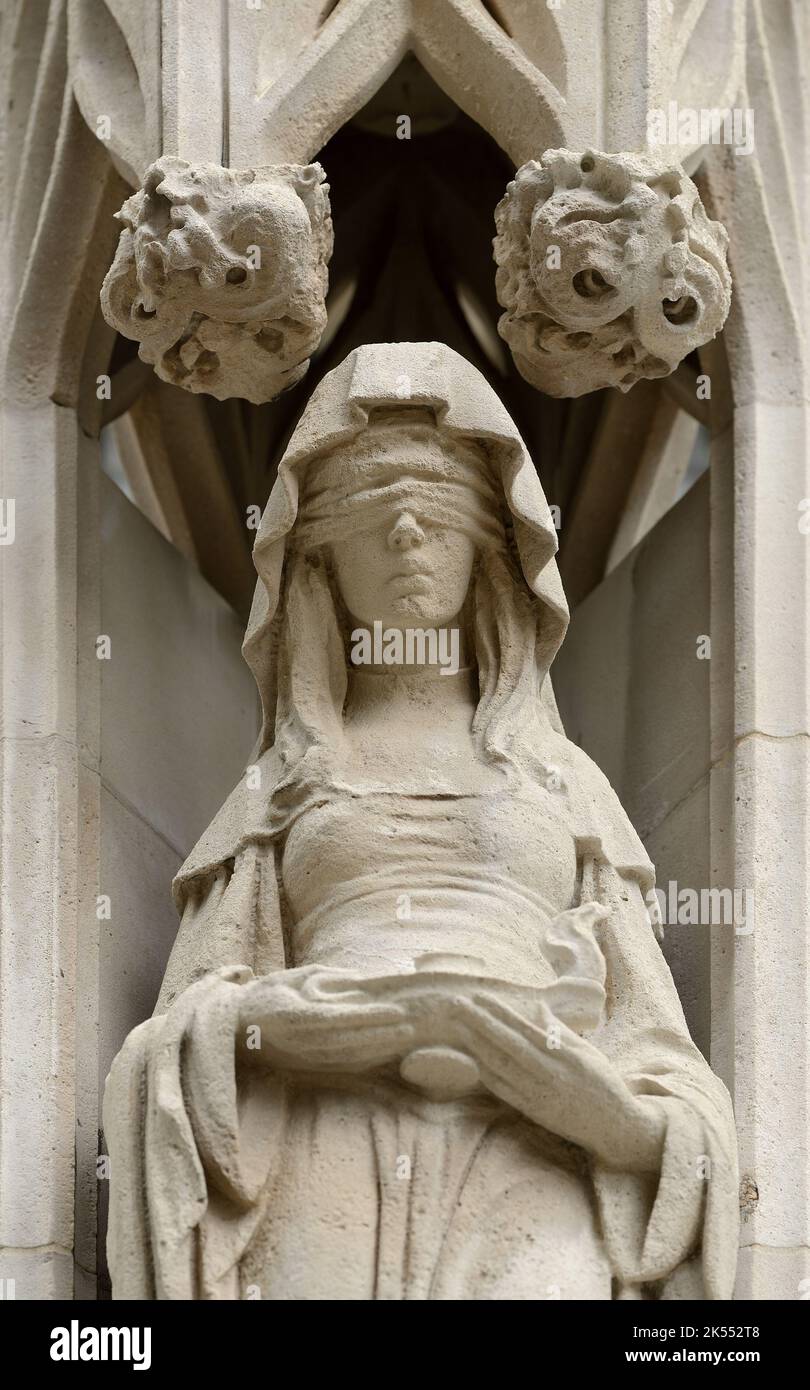 London, England, UK. Middlesex Guildhall, Westminster. Statue of Blind ...