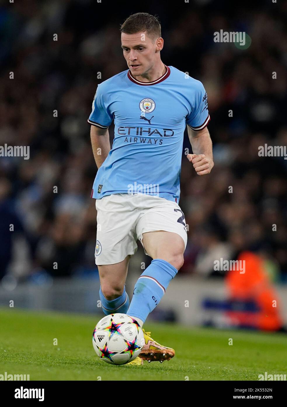 Manchester, England, 5th October 2022. Sergio Gomez of Manchester City ...