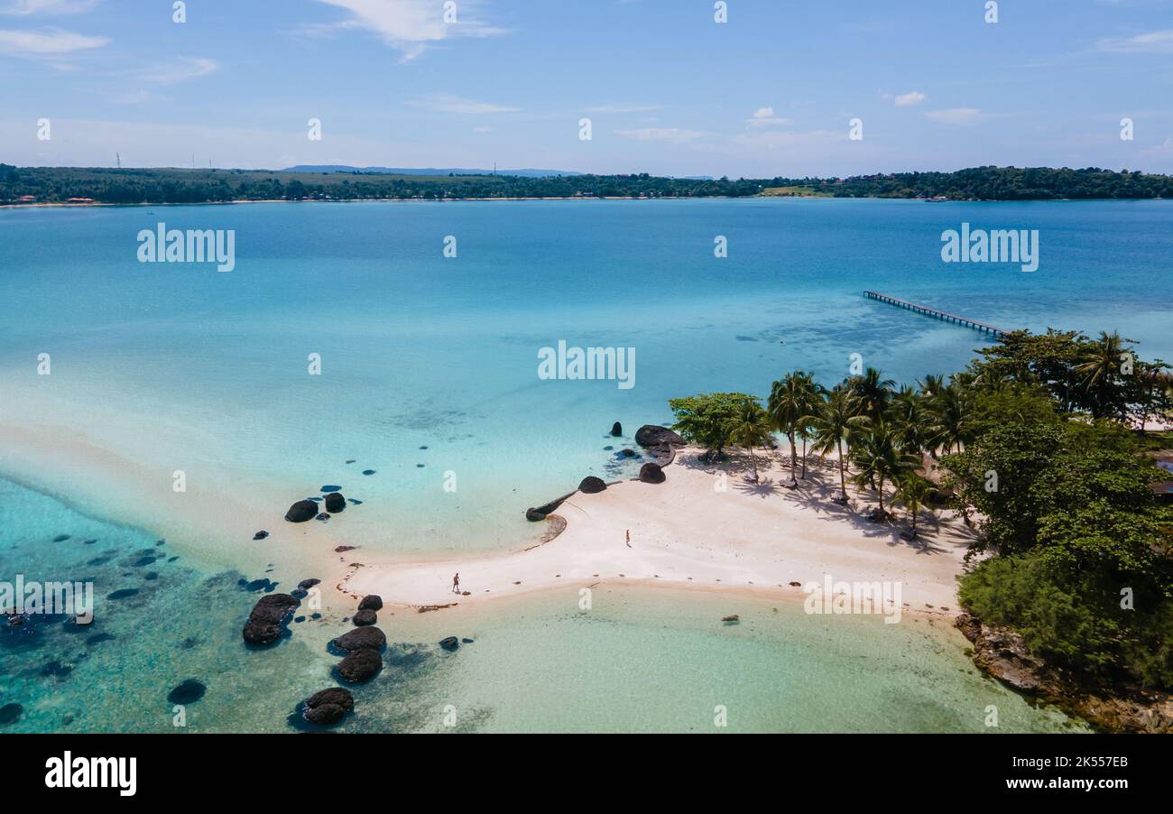 Tropical Island with crystal clear ocean, Koh Kham Trat Thailand ...