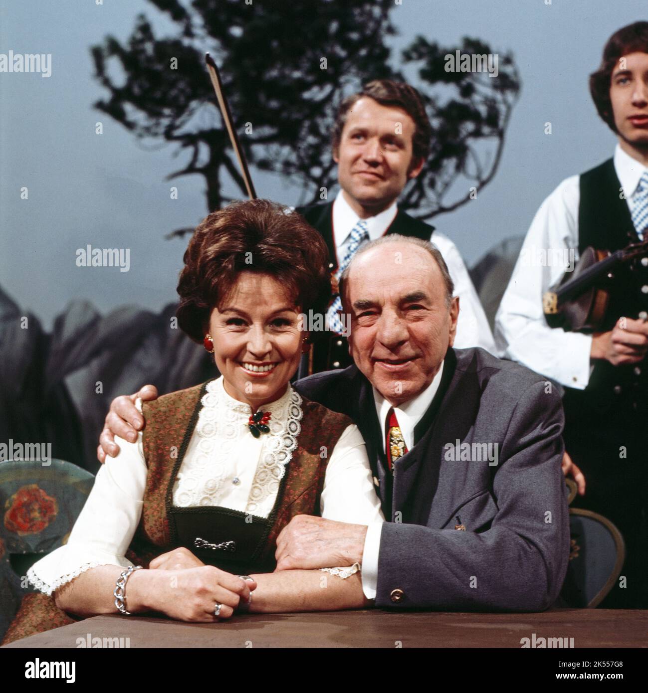 Volkstümliche hitparade hi-res stock photography and images - Alamy