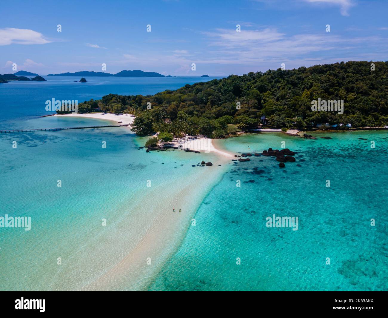 Man and women on a tropical beach in Thailand, Koh Kham Thailand Trat ...