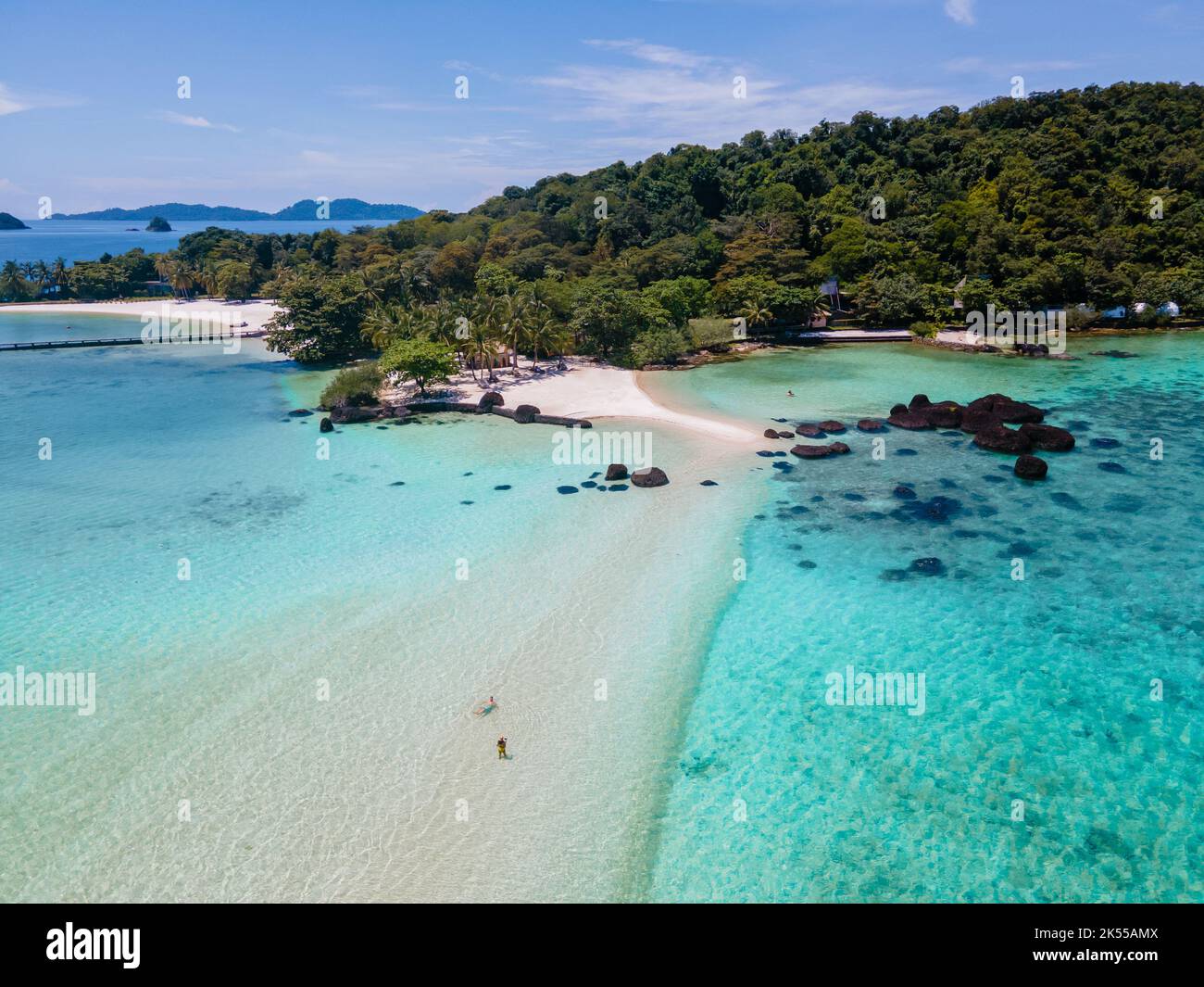 Man and women on a tropical beach in Thailand, Koh Kham Thailand Trat ...